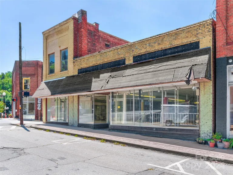 505 Main Street, Canton, NC 28716 Property for sale