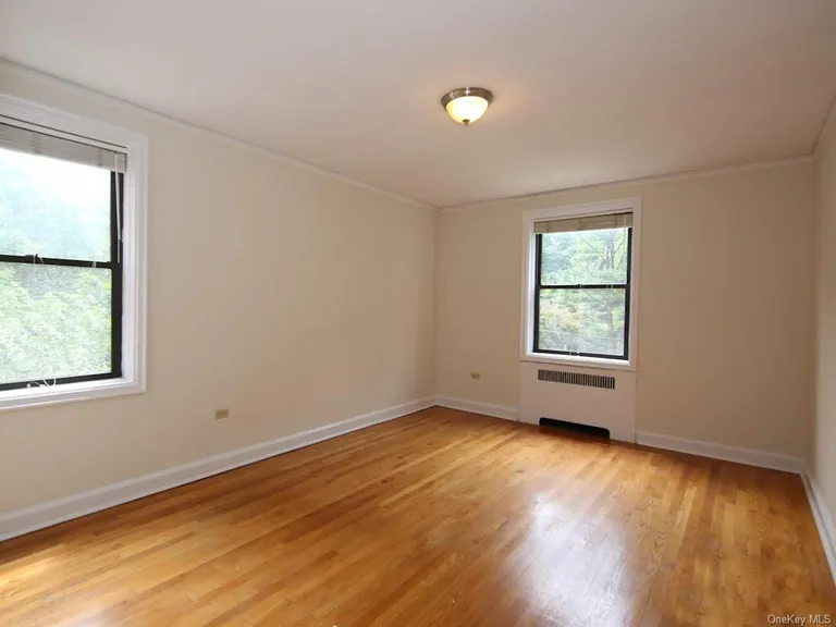 223B Larchmont Acres W #3B, Larchmont, NY 10538 Property for rent