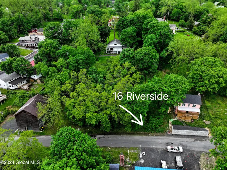 16 Riverside Avenue, Coxsackie Village, NY 12051 Property for sale