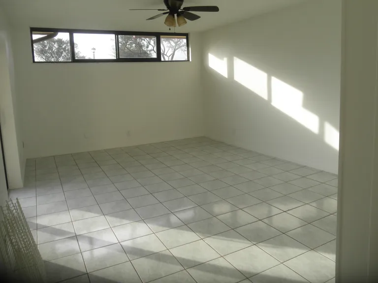 3896 Victoria Drive, West Palm Beach, FL 33406 Property for rent