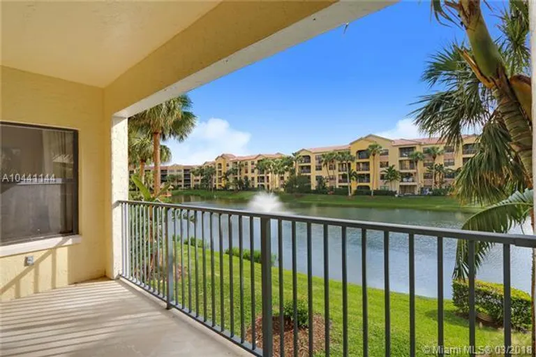 100 Uno Lago Drive #205, Juno Beach, FL 33408 Property for rent