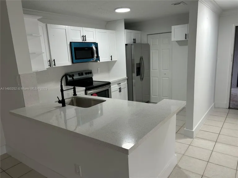 11255 W Atlantic Blvd #108, Coral Springs, FL 33071 Property for rent