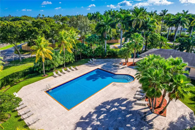 11824 SW 99th St, Miami, FL 33186 Property for rent