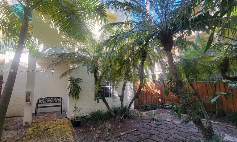 3356 Bird Ave #4, Miami, FL 33133 Property for rent