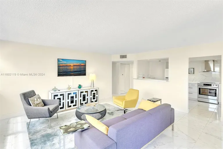 1301 Miami Gardens Dr #1015W, Miami, FL 33179 Property for rent