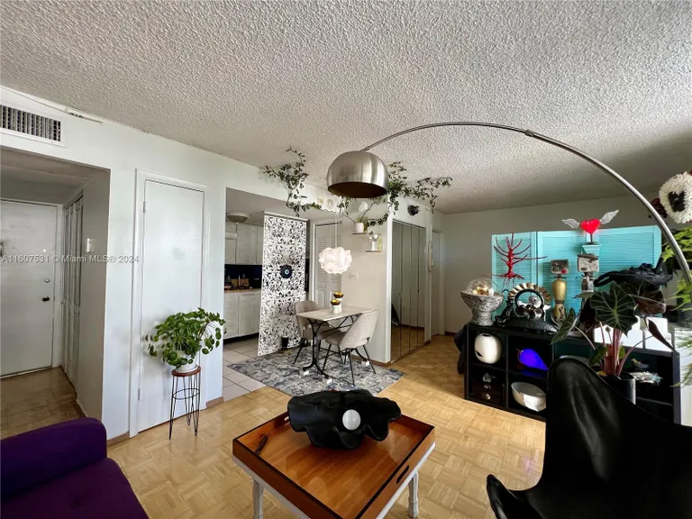 1250 Alton Rd #3C, Miami Beach, FL 33139 Property for rent