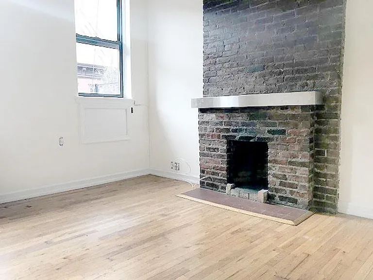 105 East 10th Street #3B, Manhattan, NY 10003 Property for rent