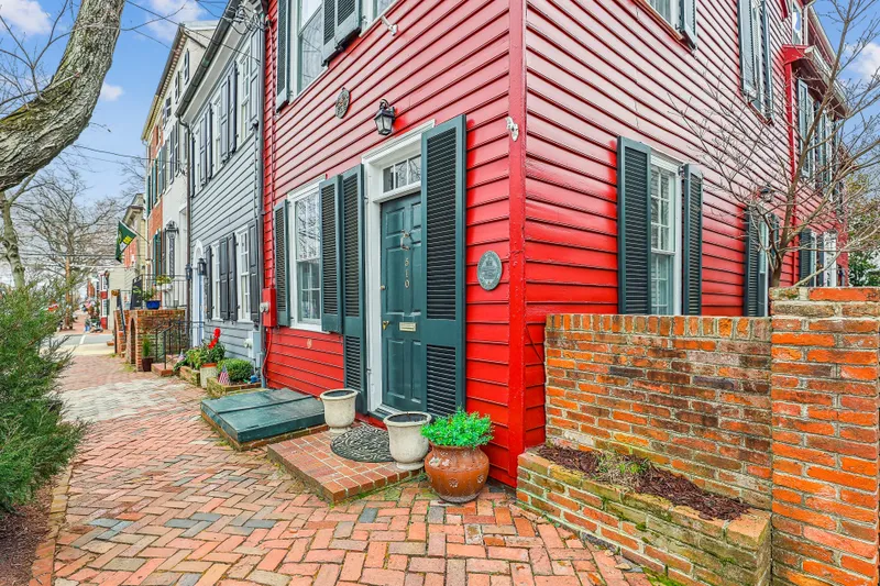 Luxury Real Estate Company | Corcoran McEnearney