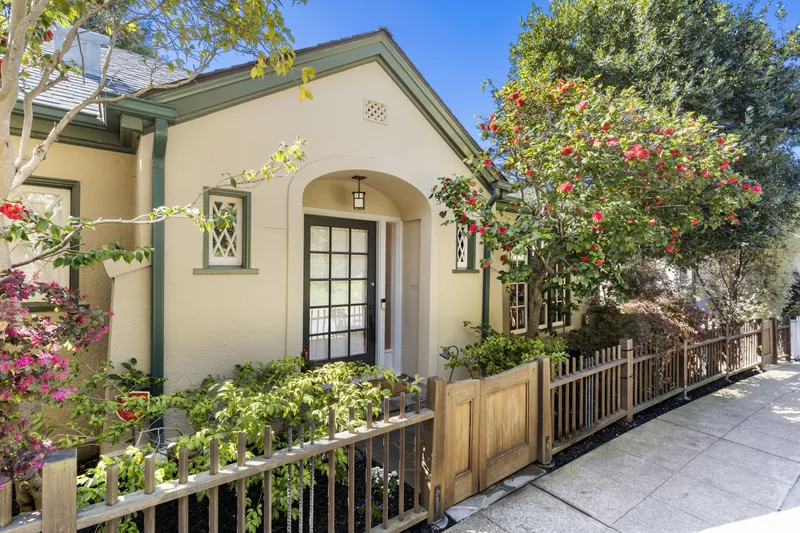 Luxury Real Estate Company | Corcoran Icon Properties