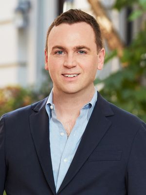 Meet Our Real Estate Management Team | The Corcoran Group