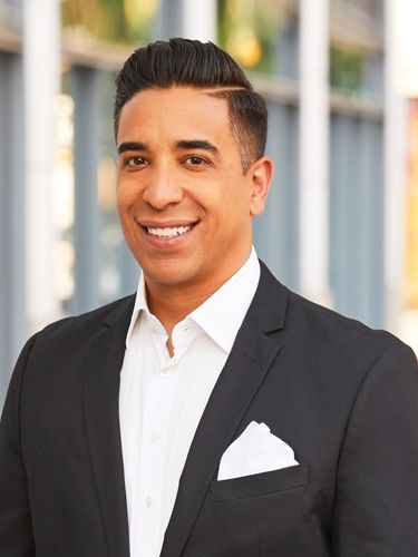Michael Negron | Licensed RE Salesperson | Corcoran