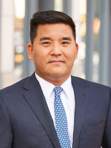 Edmond Yoo | Licensed RE Salesperson | Corcoran