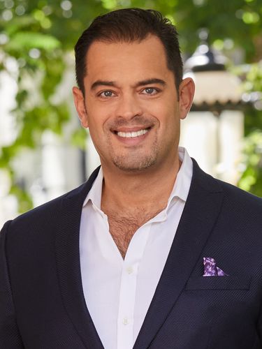 Andrew Scheck | Licensed RE Salesperson | Corcoran