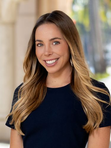 Kristen Reilly | Sales Associate | Corcoran