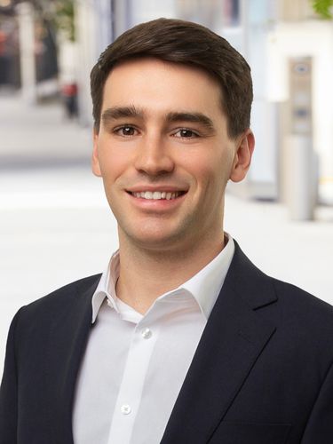 Thomas Malloy | Licensed RE Salesperson | Corcoran